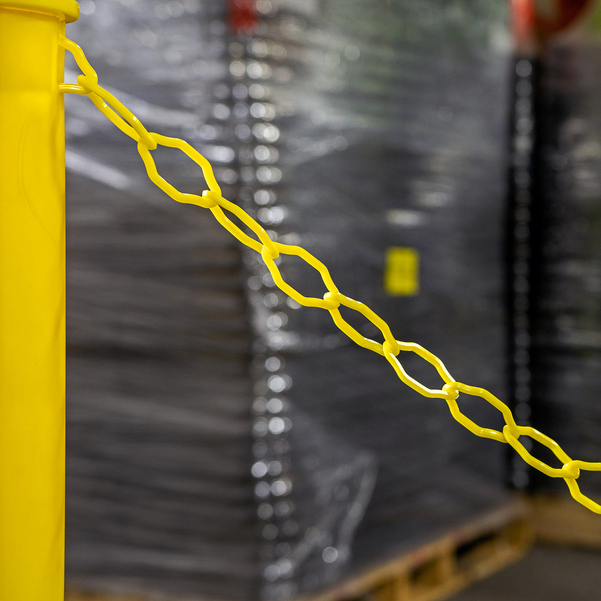 Gothic-Style Plastic Chain — Mr. Chain