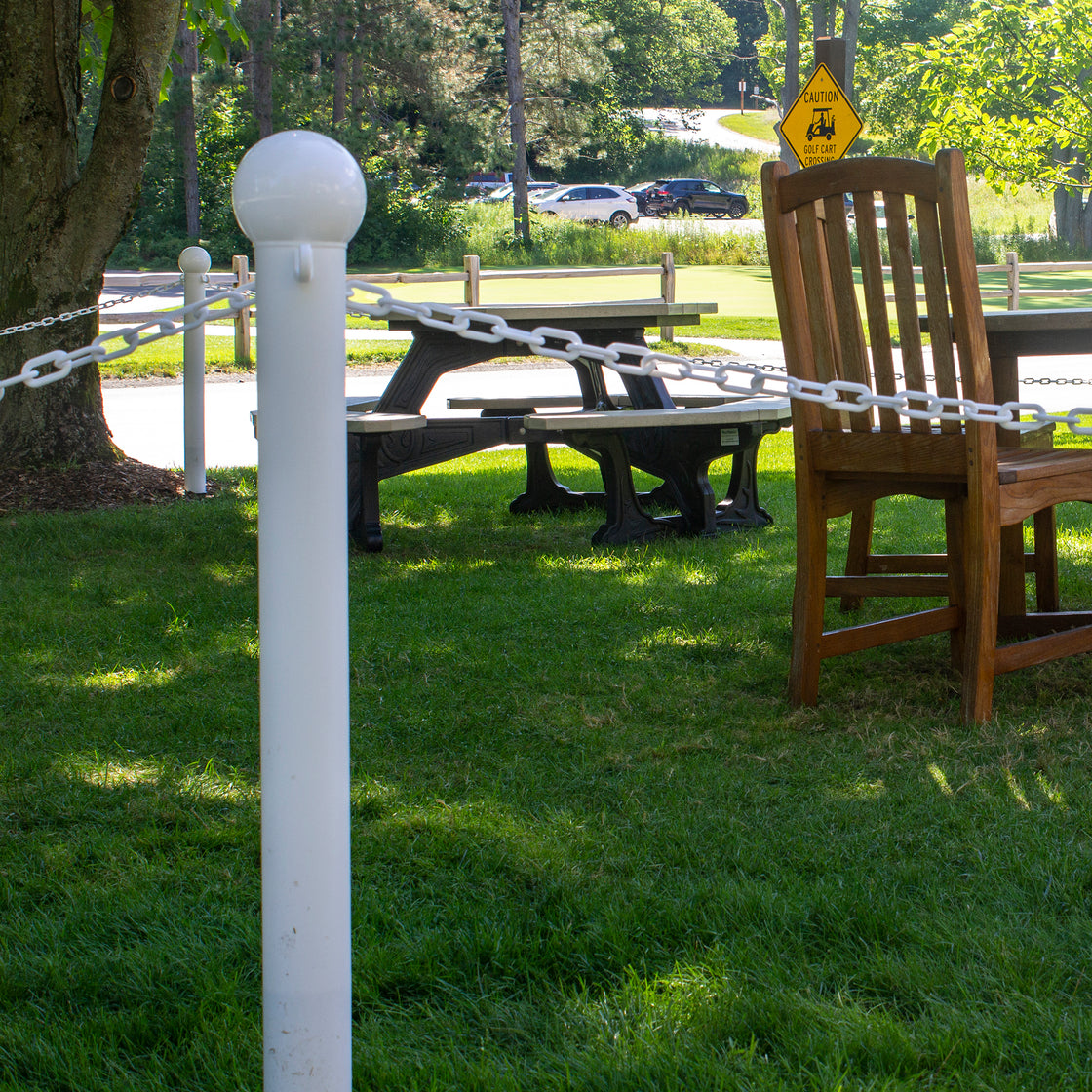 Delineators — Mr. Chain