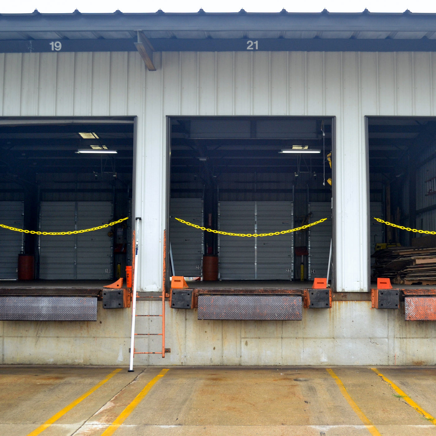 Loading Dock Kit — Mr. Chain